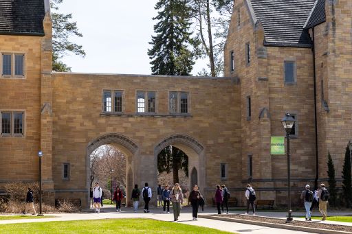 St. Thomas University: Empowering Students in Sustainability - Upstream