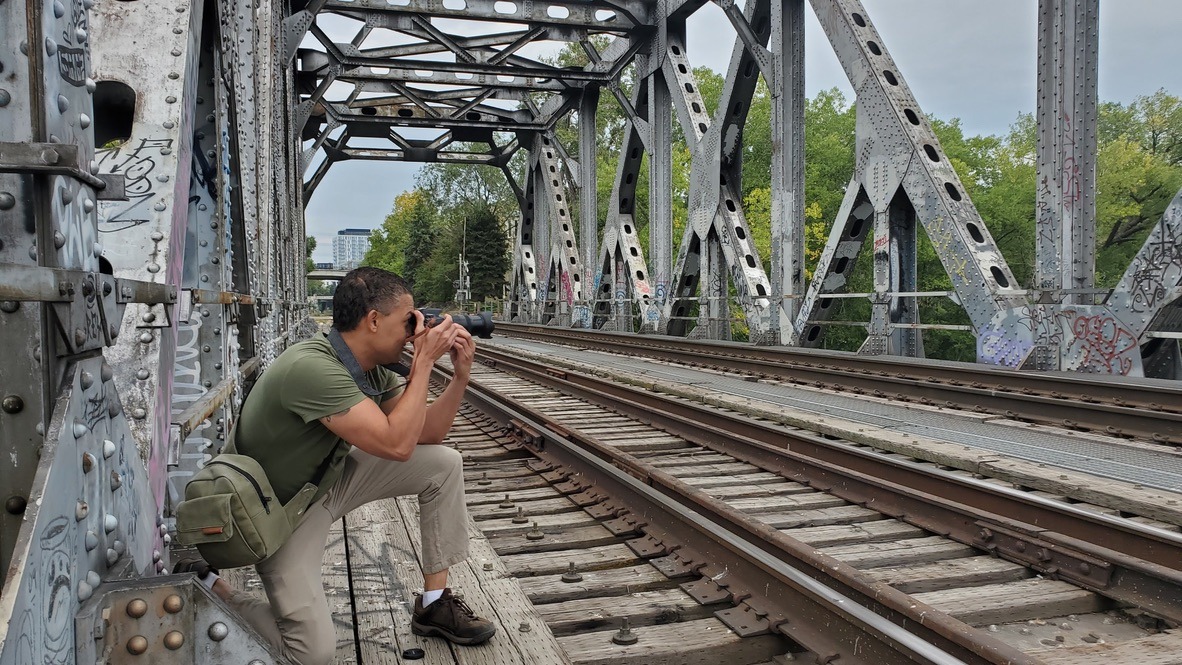 Finding Urban Serenity: Along the Mississippi River - Upstream